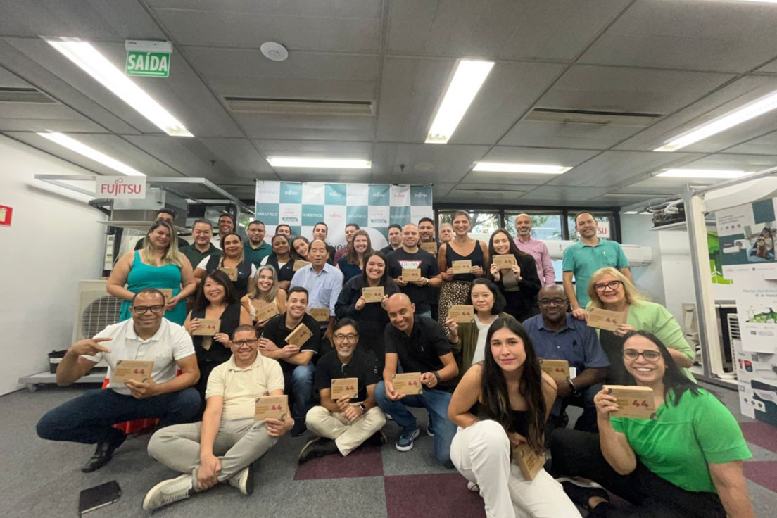 Empresa Notícias Fujitsu General Comemora 44 Anos De Existência No